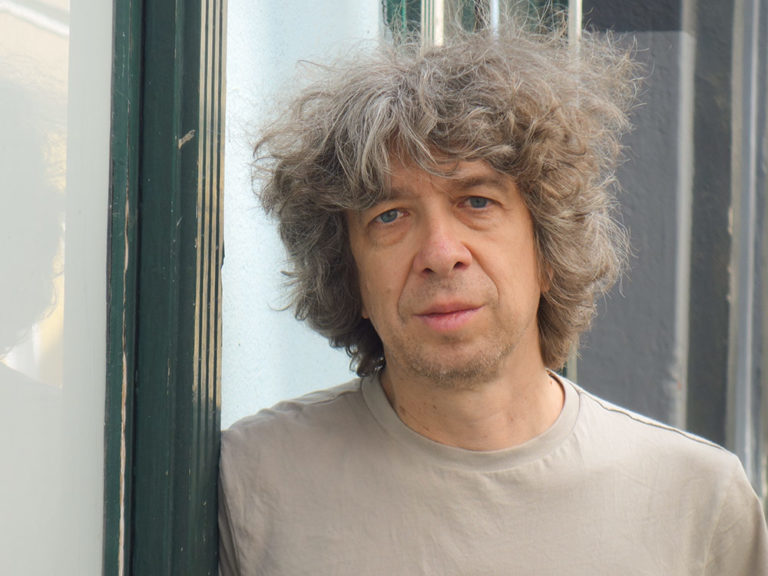 Thomas Stangl | o-toene